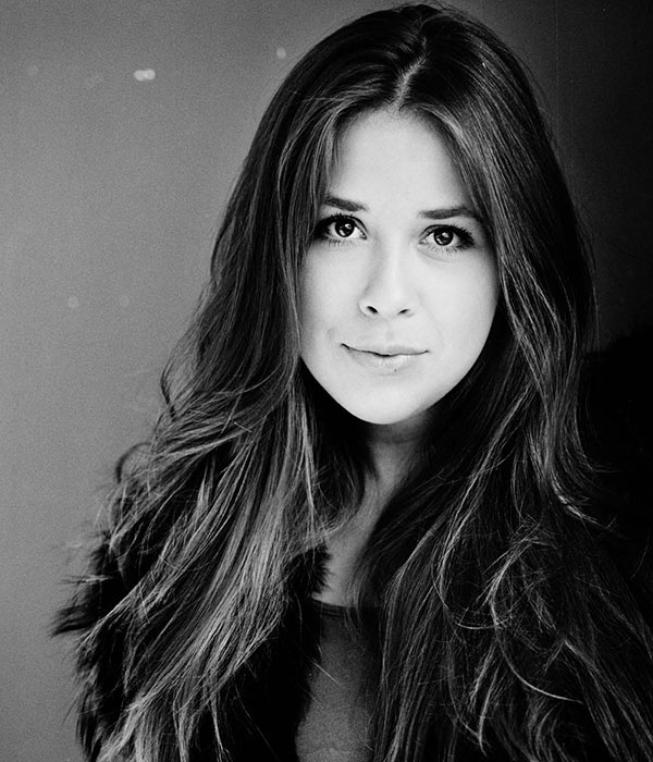 About - Genia Maria Karasek - Schauspielerin